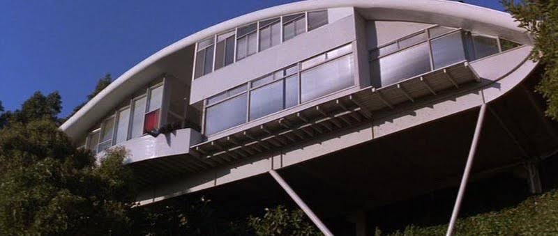 That House from Lethal Weapon 2… – Fat Bunny